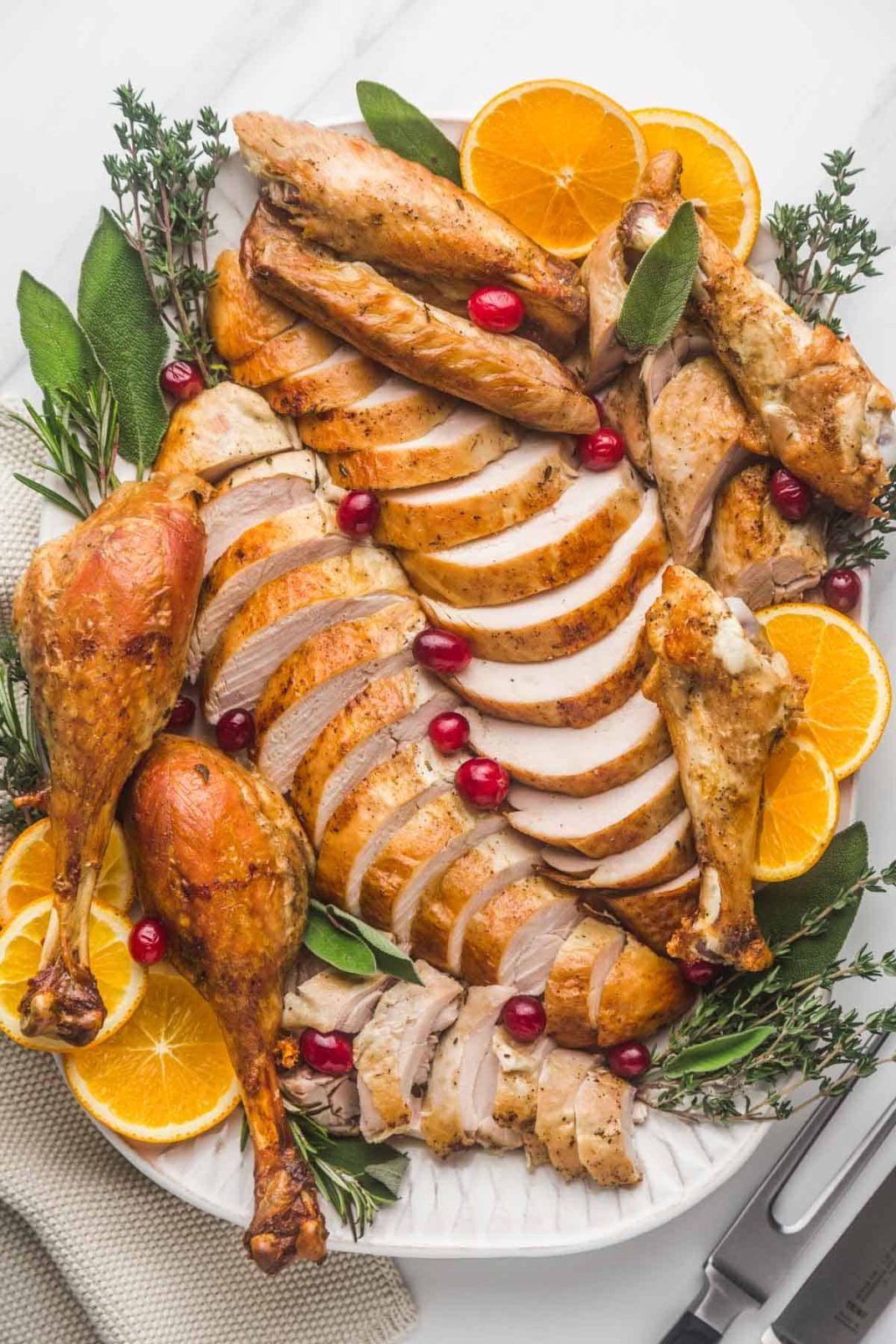 36 Christmas Dinner Main Course Recipes - combinegoodflavors.com