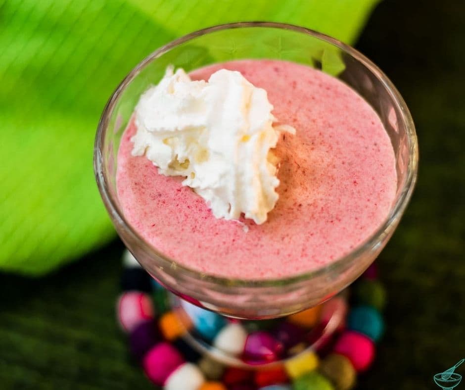 Quick Strawberry Cream - combinegoodflavors.com