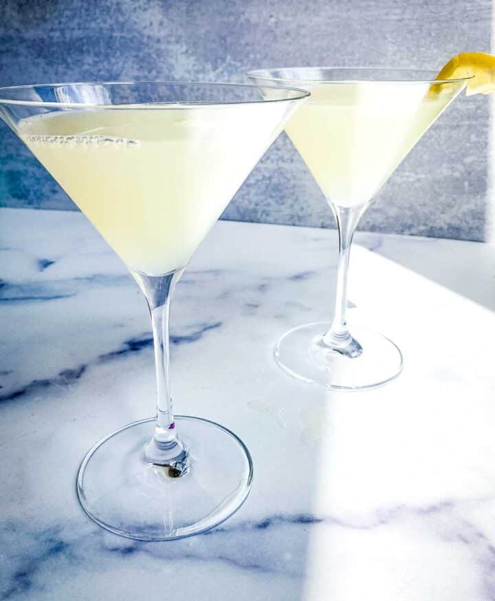 Yummy 40 Yellow-Colored Cocktail and Drink Recipes