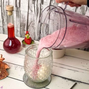 Easy Homemade Strawberry Milkshake with Ice Cream