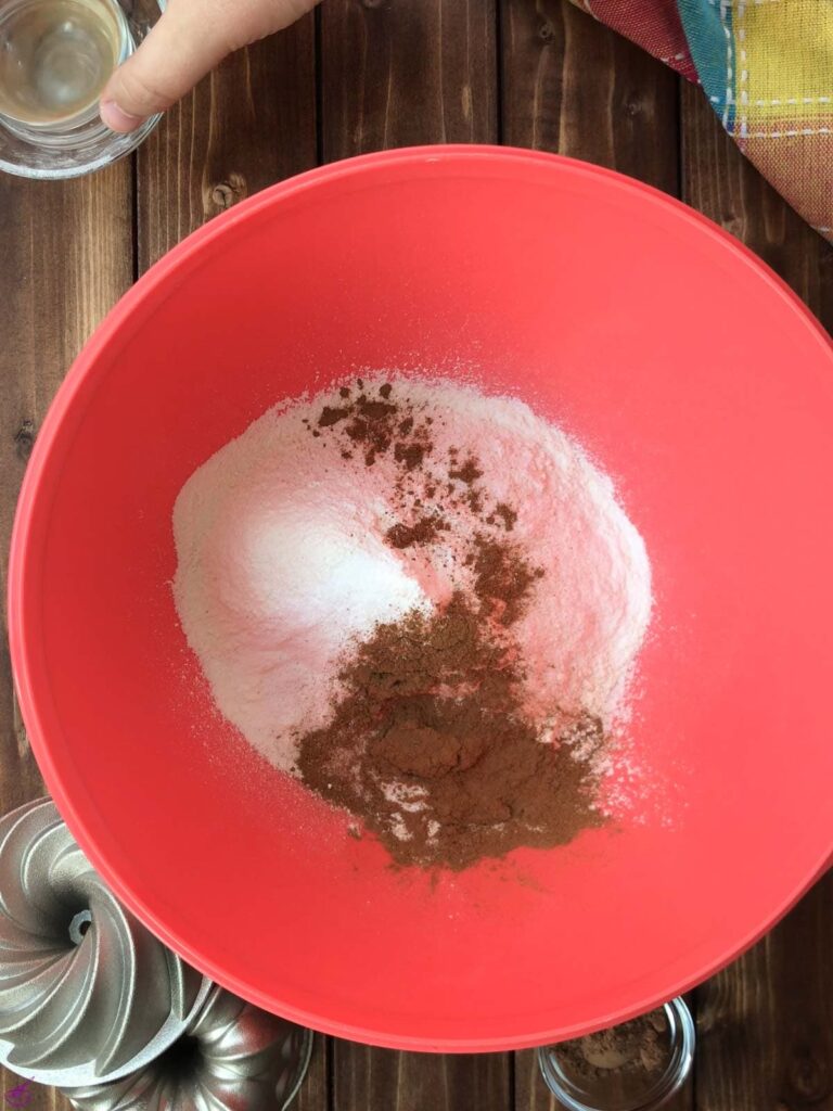 How to Make Homemade Cake Mix
