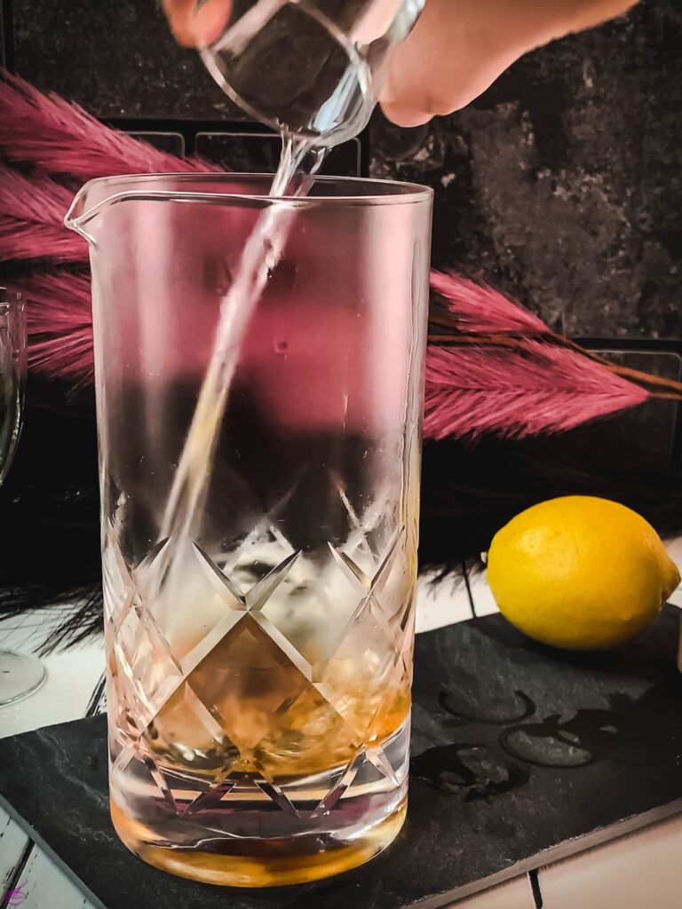 How to make a Martinez