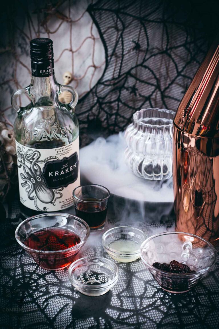 Spooky Kramble Cocktail