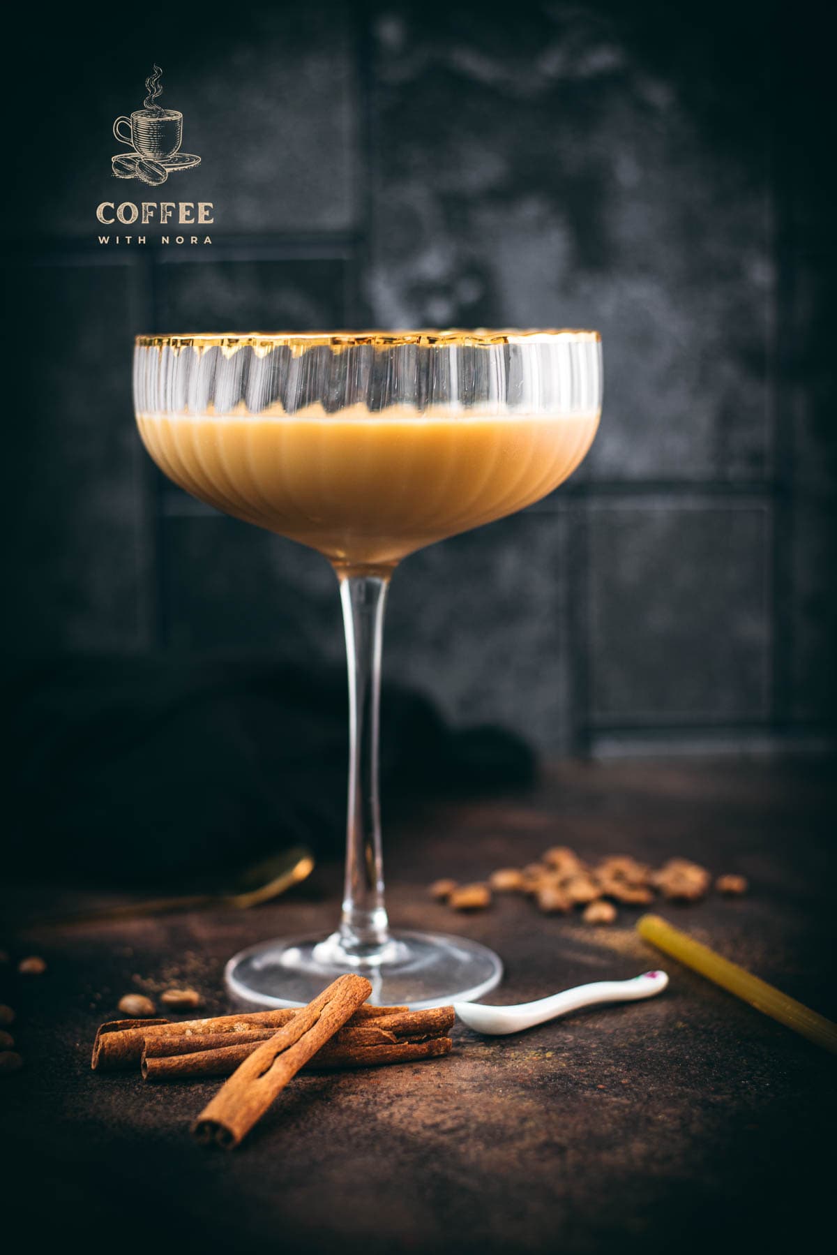 Eggnog and Kahlúa Cocktail for Two